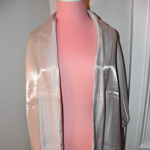Folio | Accessories | Folio Metallic Silver Wrap 7 X 8 Nwt | Poshmark